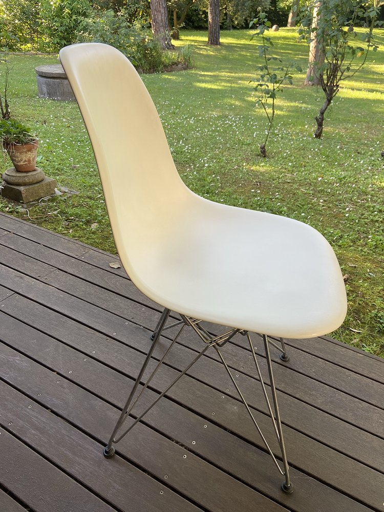 DSR Chair by Charles and Ray Eames for Vitra, 1990s for sale at Pamono