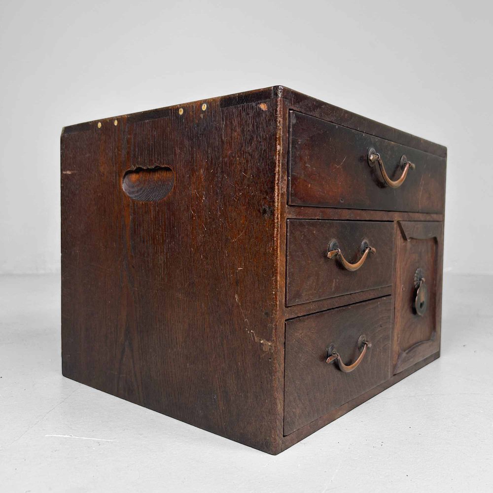 Small Meiji Tansu Japanese Drawer Cabinet, 1890s for sale at Pamono