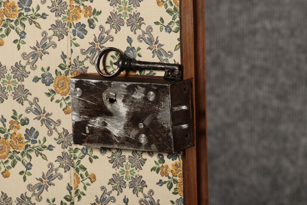 Antique Baroque Diaper Drawer Cabinet, Early 18th Century for sale at ...