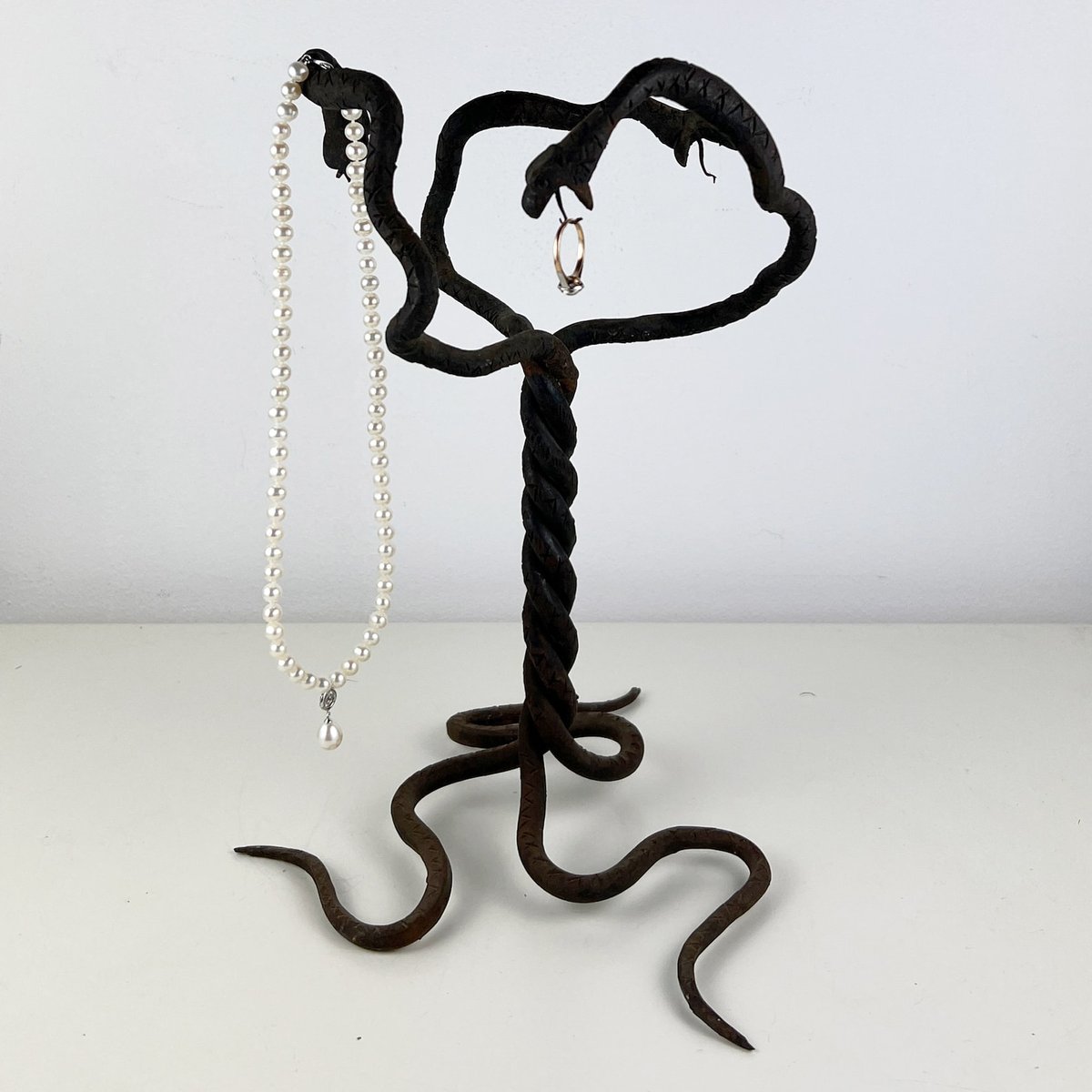 Antique Gothic Decor Cast Iron Snake Stand, 1890s for sale at Pamono