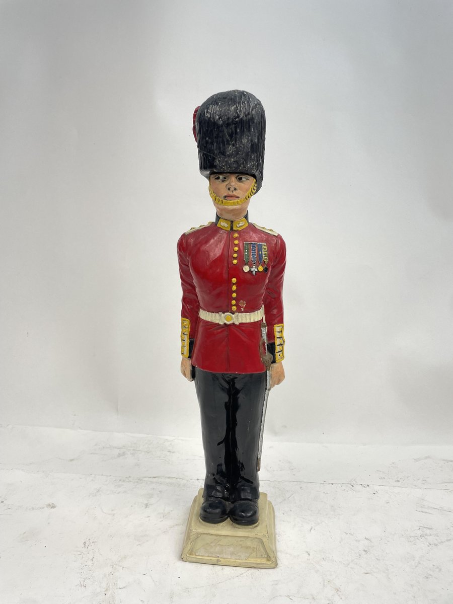 English Royal Guards Ceramic Bottle, 1970s for sale at Pamono