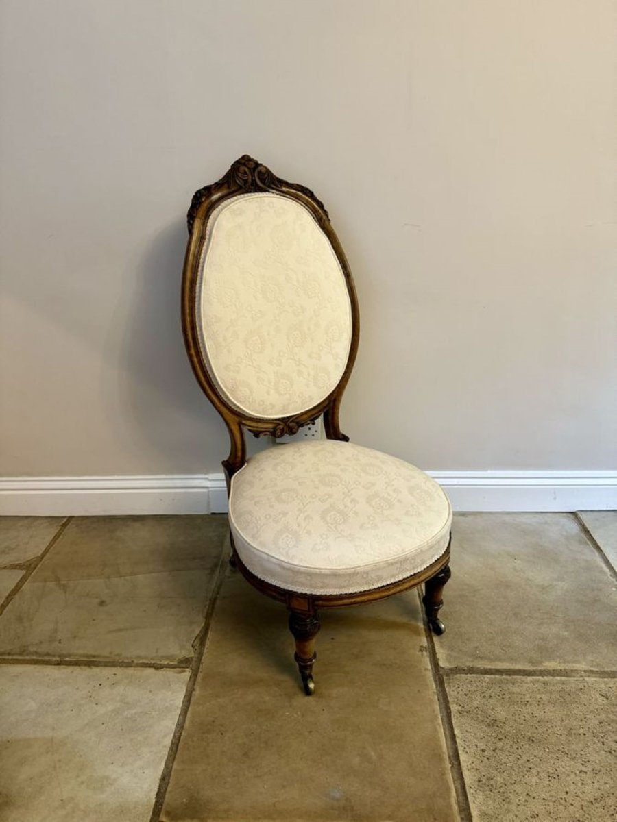 Antique Victorian Carved Walnut Ladies Chair, 1860s for sale at Pamono