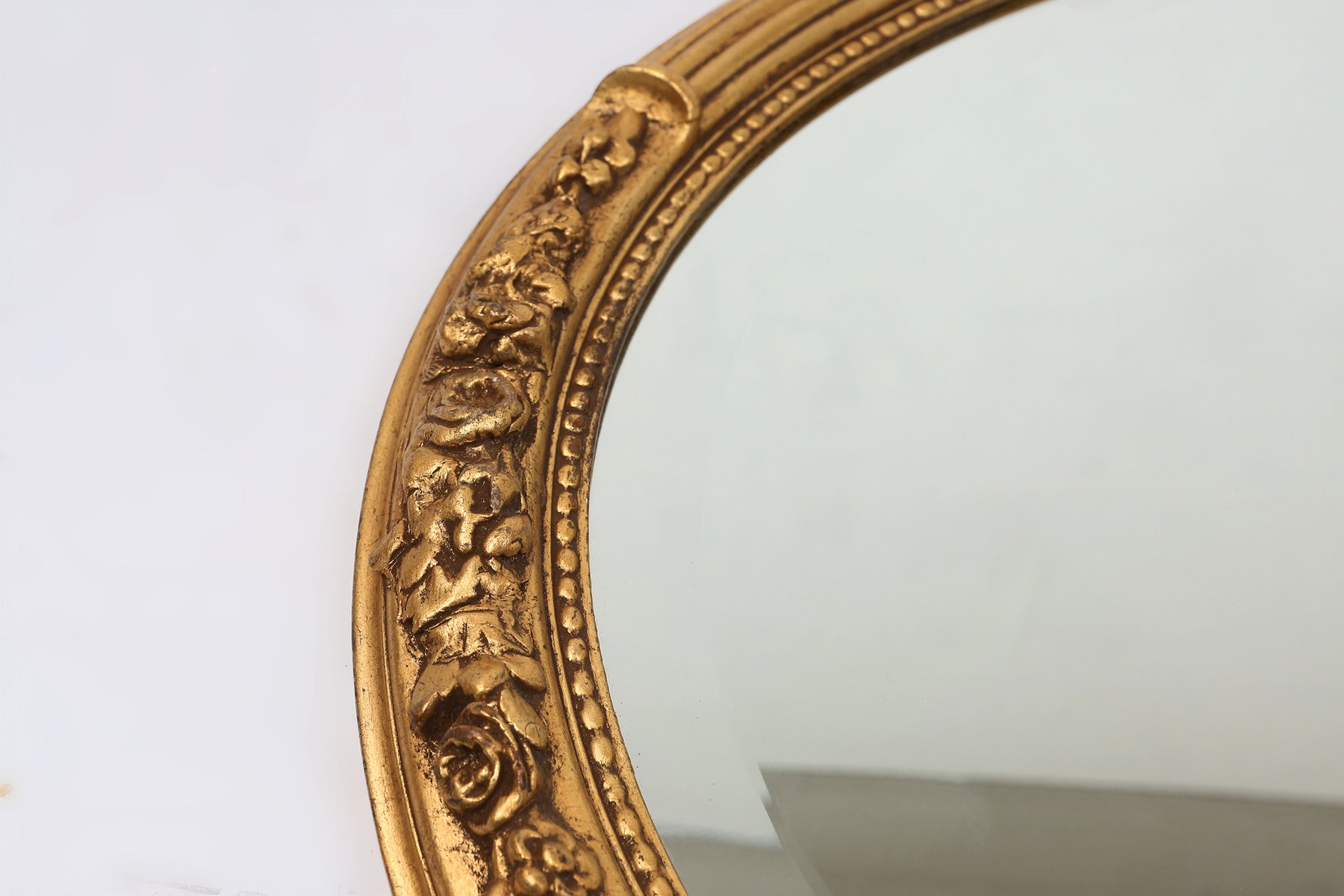 Large Antique Oval Gilt Mirror in Wood and Plaster, Belgium, 1900s for ...