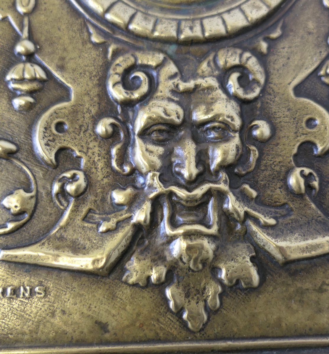Early Heavily Embossed Brass Box for sale at Pamono