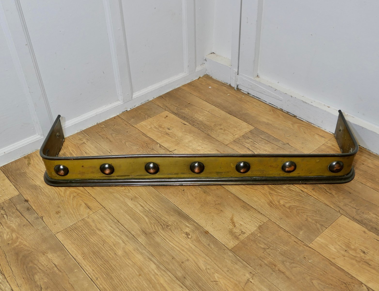Victorian Arts and Crafts Brass and Copper Fender for sale at Pamono