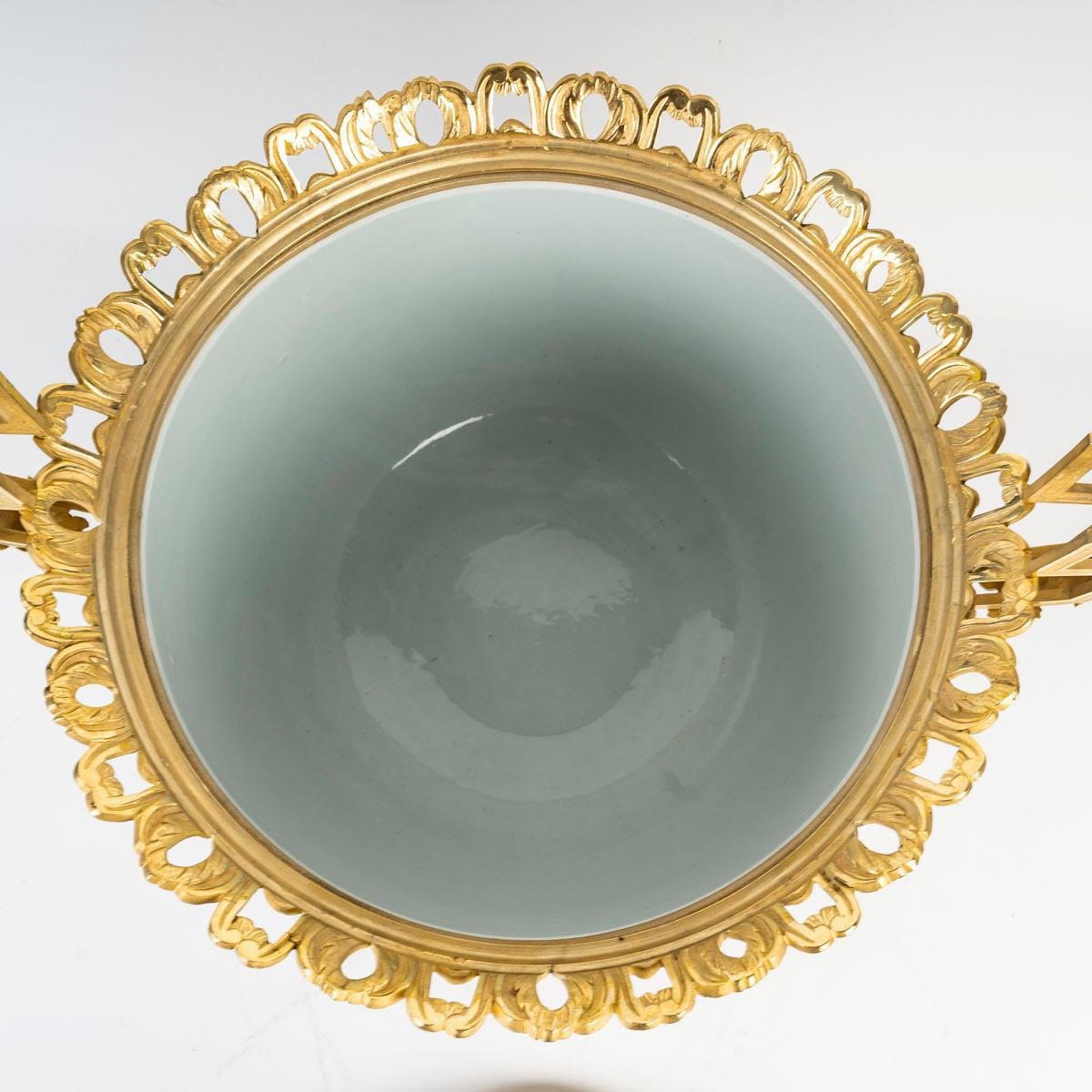 Large Imari Porcelain Perfume Burner in Gilt Bronze, Japan, 19th ...