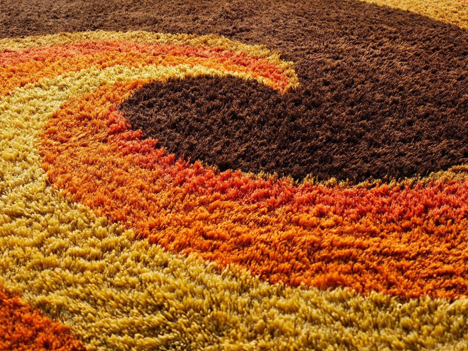 Large Mid-Century Modern Op Art Round Rya Rug attributed to Reichel ...