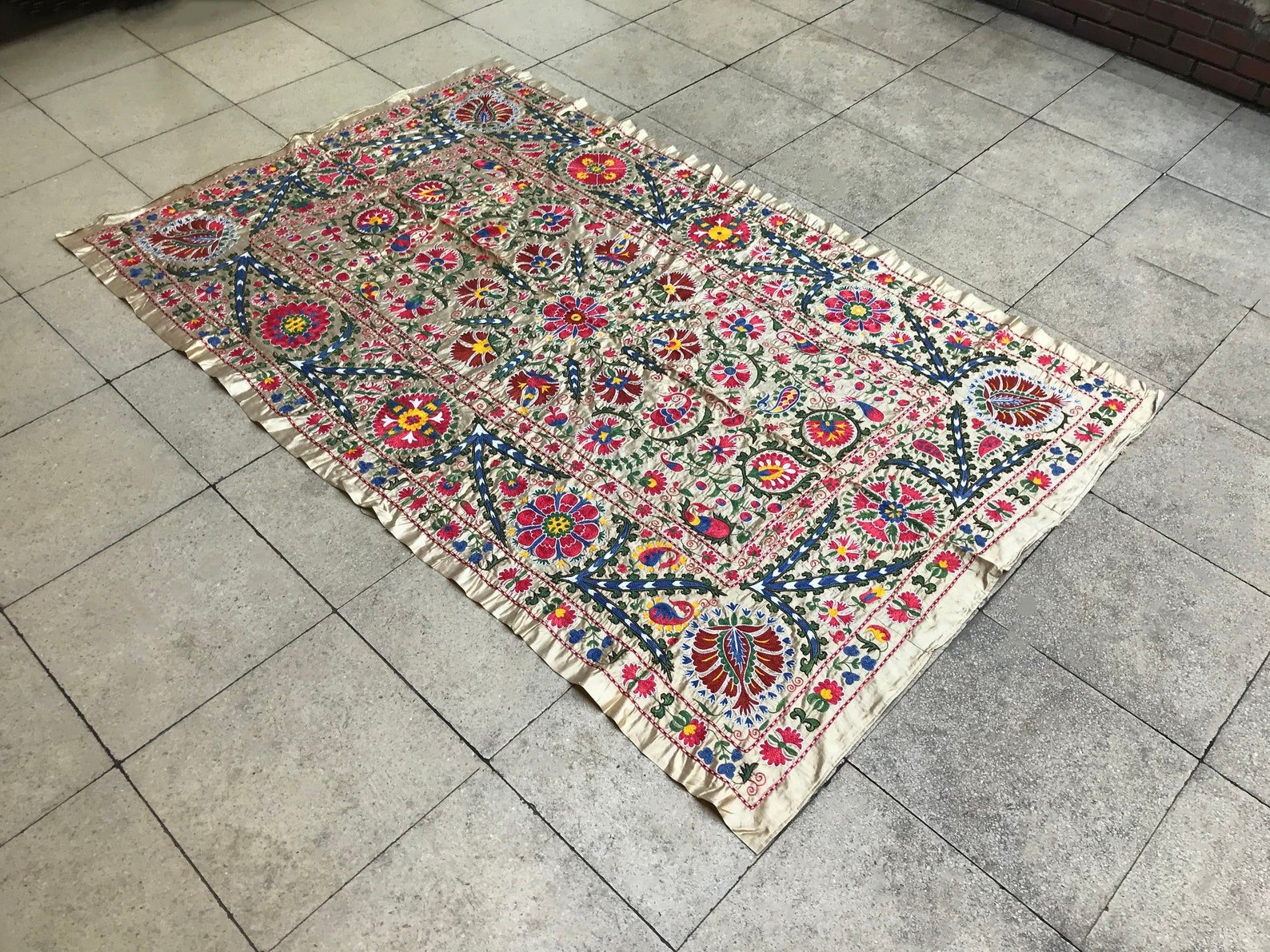 Vintage Bohemian Handmade Pure Silk Suzani Table Cover, 1980s for sale ...