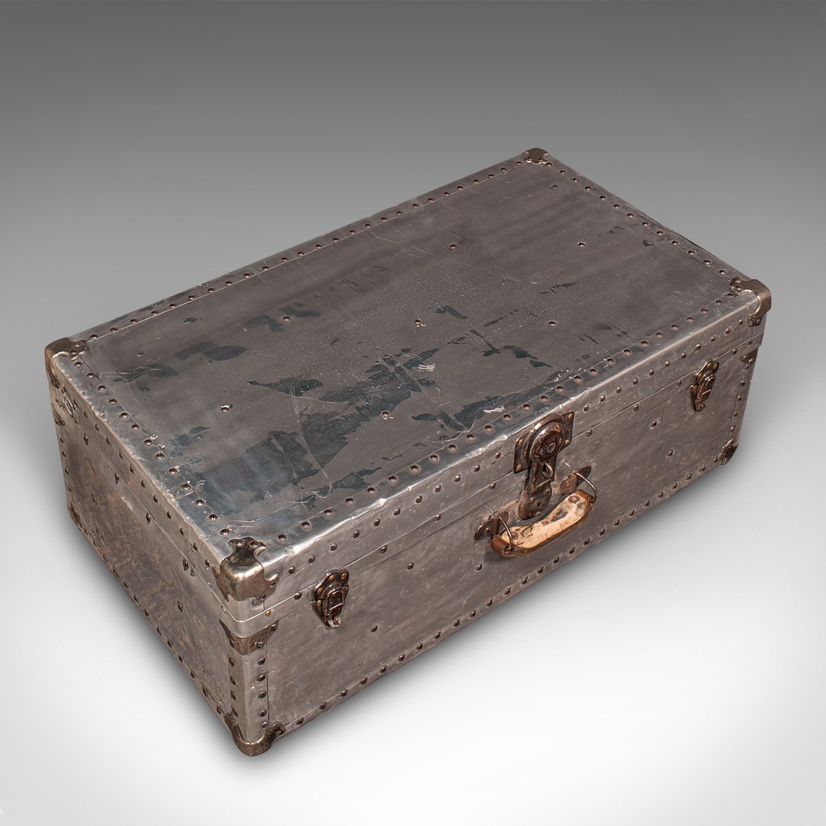 Large Antique Edwardian Continental Shipping Chest, 1890s for sale at ...