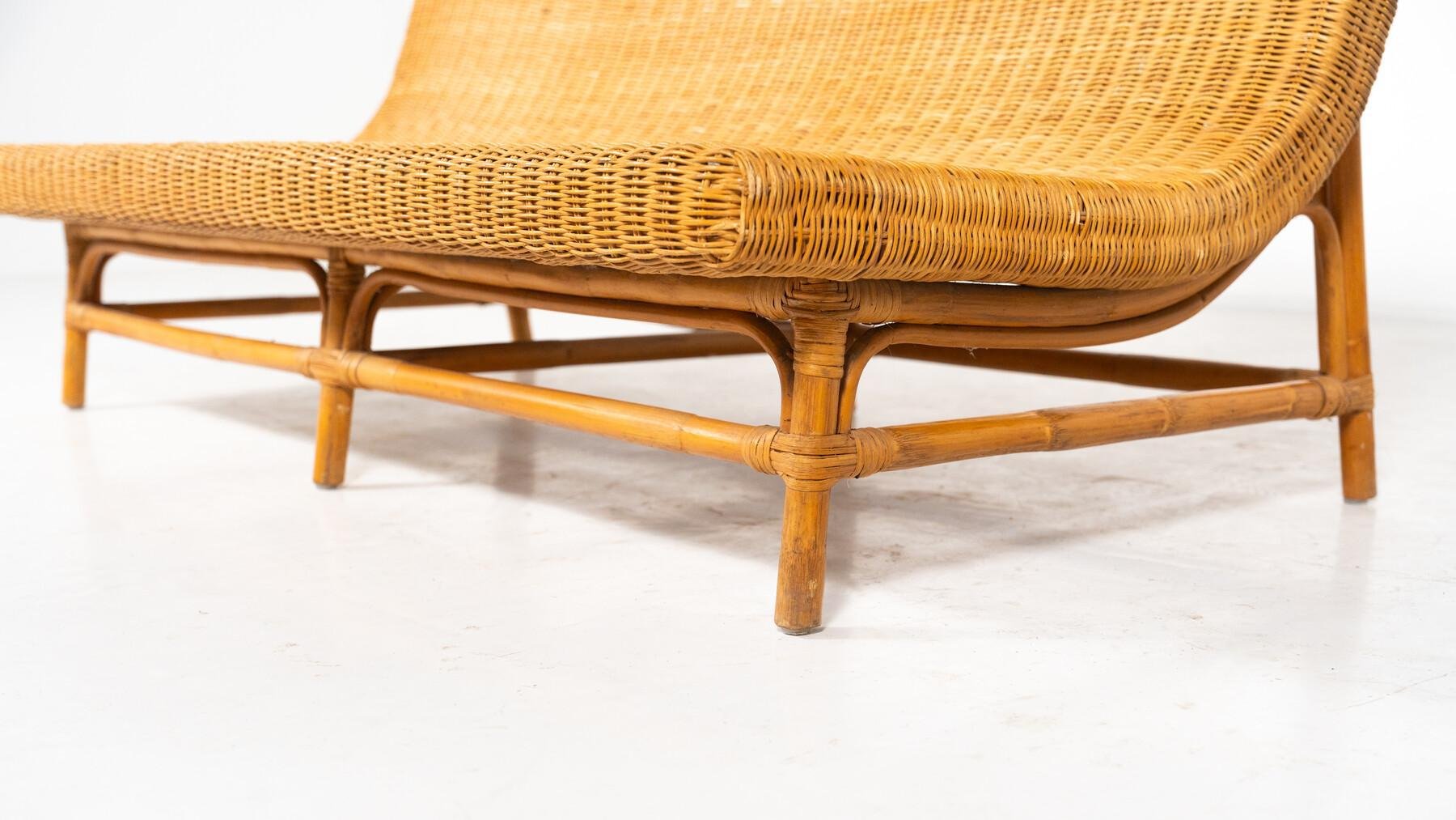Mid-Century Modern Wicker Bench, Italy, 1970s for sale at Pamono