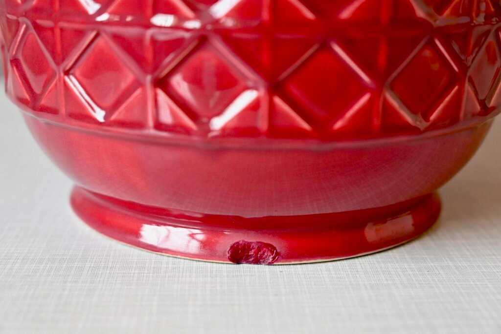 Art Deco Red Ceramic Planter, 1940s for sale at Pamono