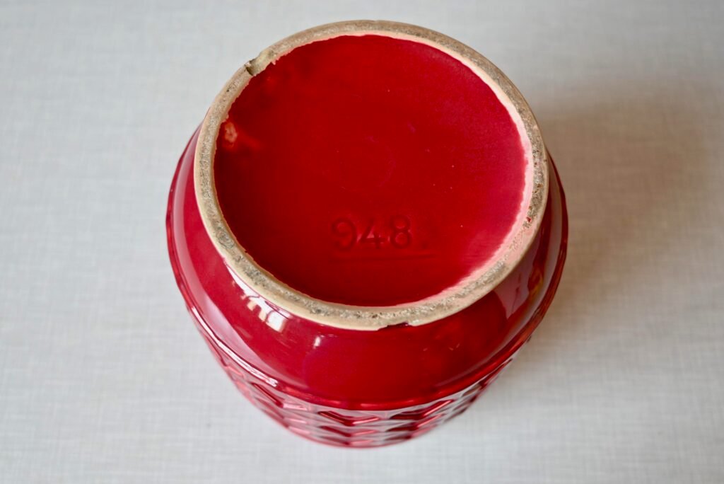 Art Deco Red Ceramic Planter, 1940s for sale at Pamono