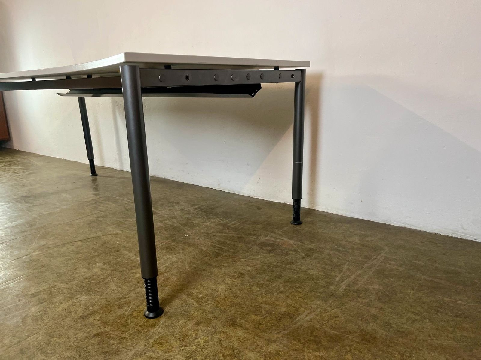 Height Adjustable Desk from OKA for sale at Pamono