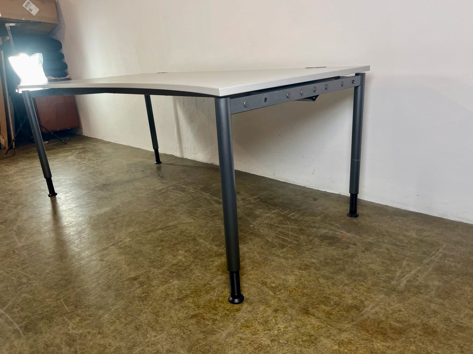 Height Adjustable Desk from OKA for sale at Pamono