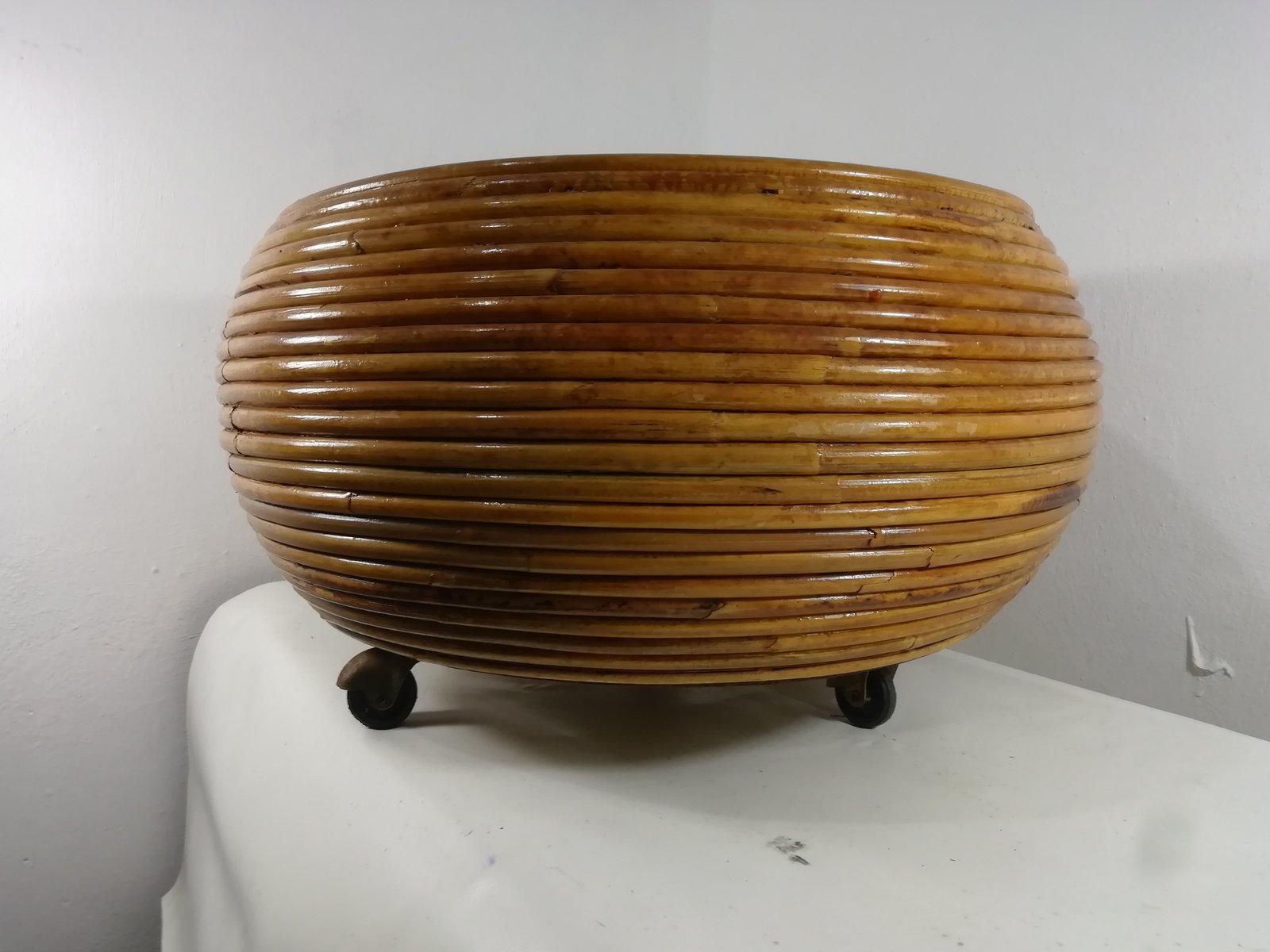 Vintage Wicker Planter, 1950s for sale at Pamono