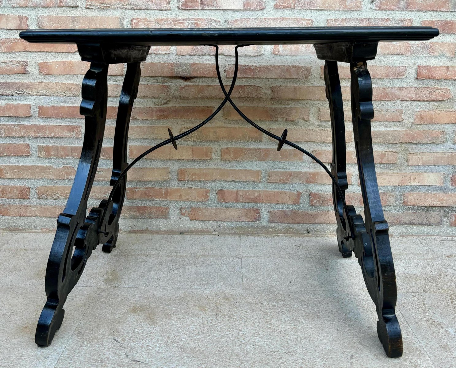 Spanish Baroque Side Table with Lyre Legs and Marquetry Top, 1850 for ...