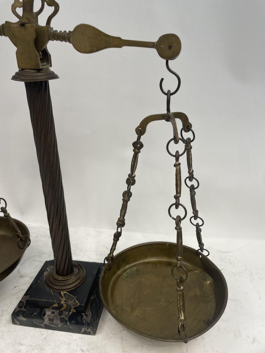 Vintage Bronze and Marble Scale, 1920s for sale at Pamono