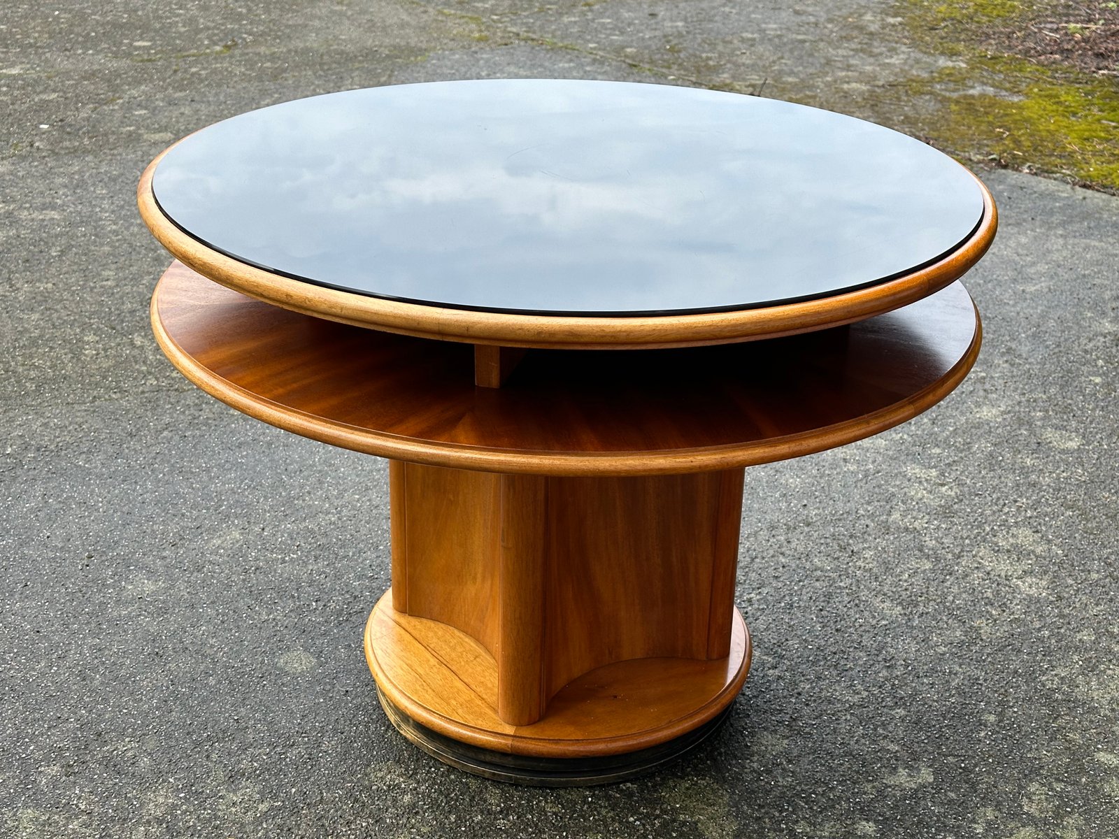 Round Art Deco Coffee Table with Glass, 1930s for sale at Pamono