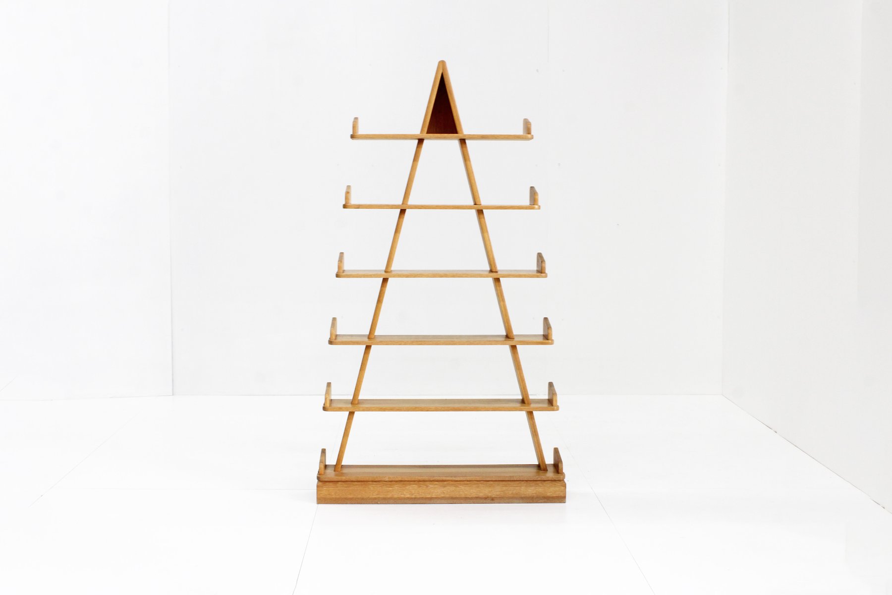 Brutalist Pyramid Shelving Unit Bookcase in Oak for sale at Pamono
