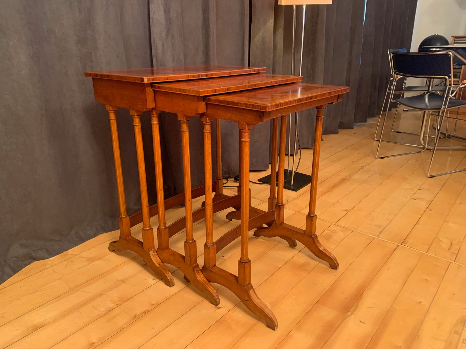 20th Century Edwardian Tables, 1890s, Set of 3 for sale at Pamono