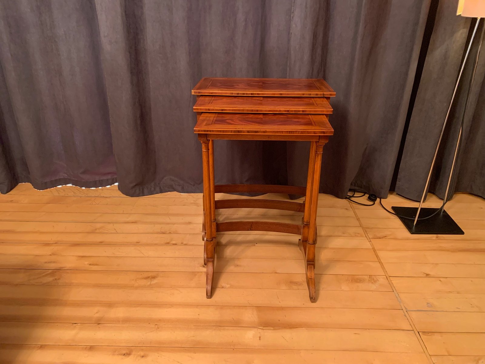 20th Century Edwardian Tables, 1890s, Set of 3 for sale at Pamono