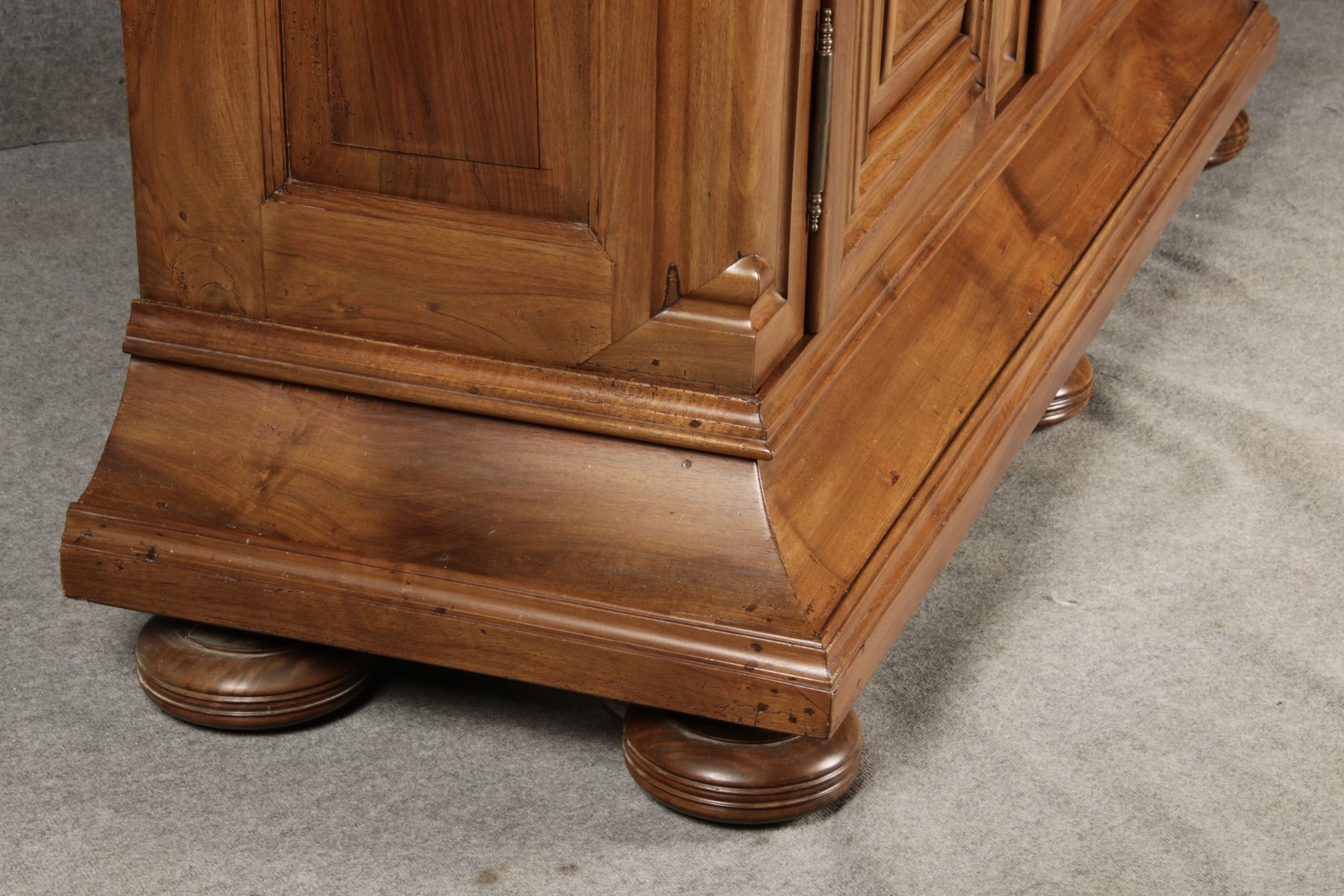 18th Century Baroque Walnut Nose Half Shaft Cabinet, 1750s for sale at ...