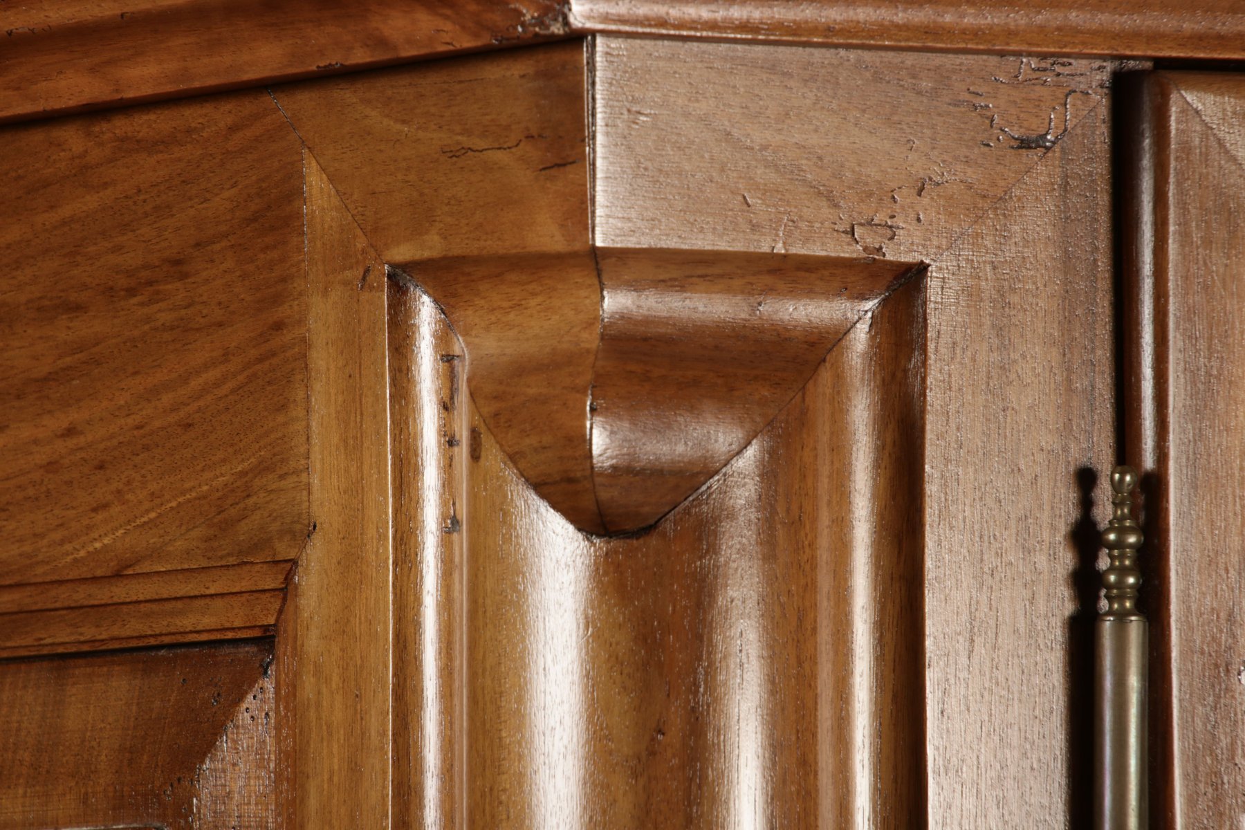 18th Century Baroque Walnut Nose Half Shaft Cabinet, 1750s for sale at ...