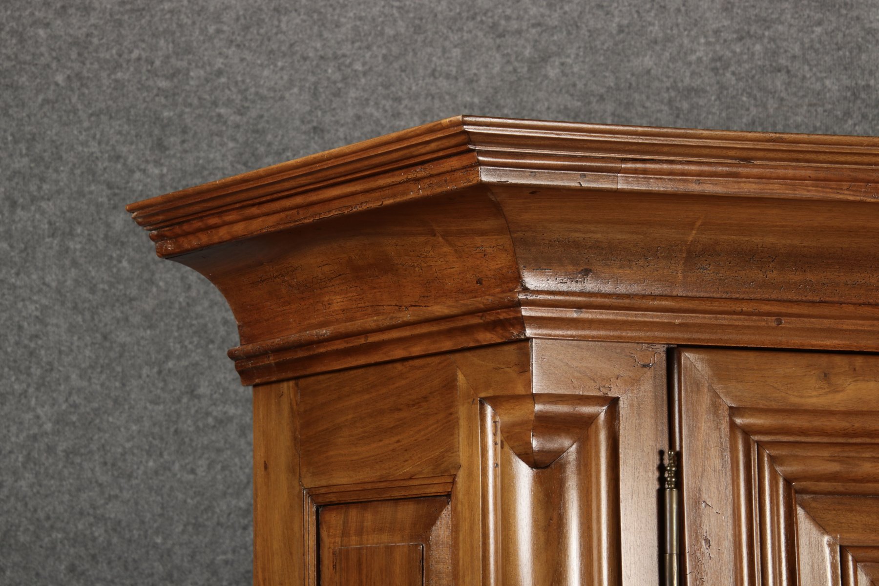 18th Century Baroque Walnut Nose Half Shaft Cabinet, 1750s for sale at ...