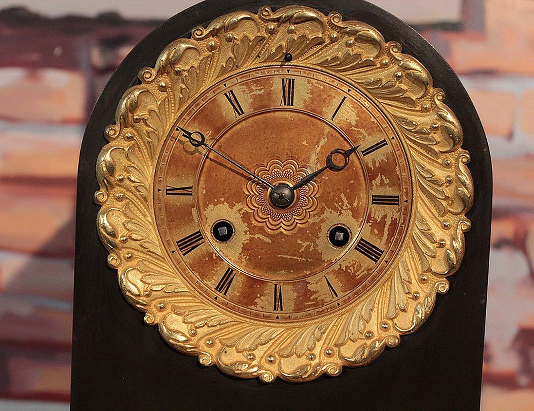 Early 19th Century Restoration Clock for sale at Pamono