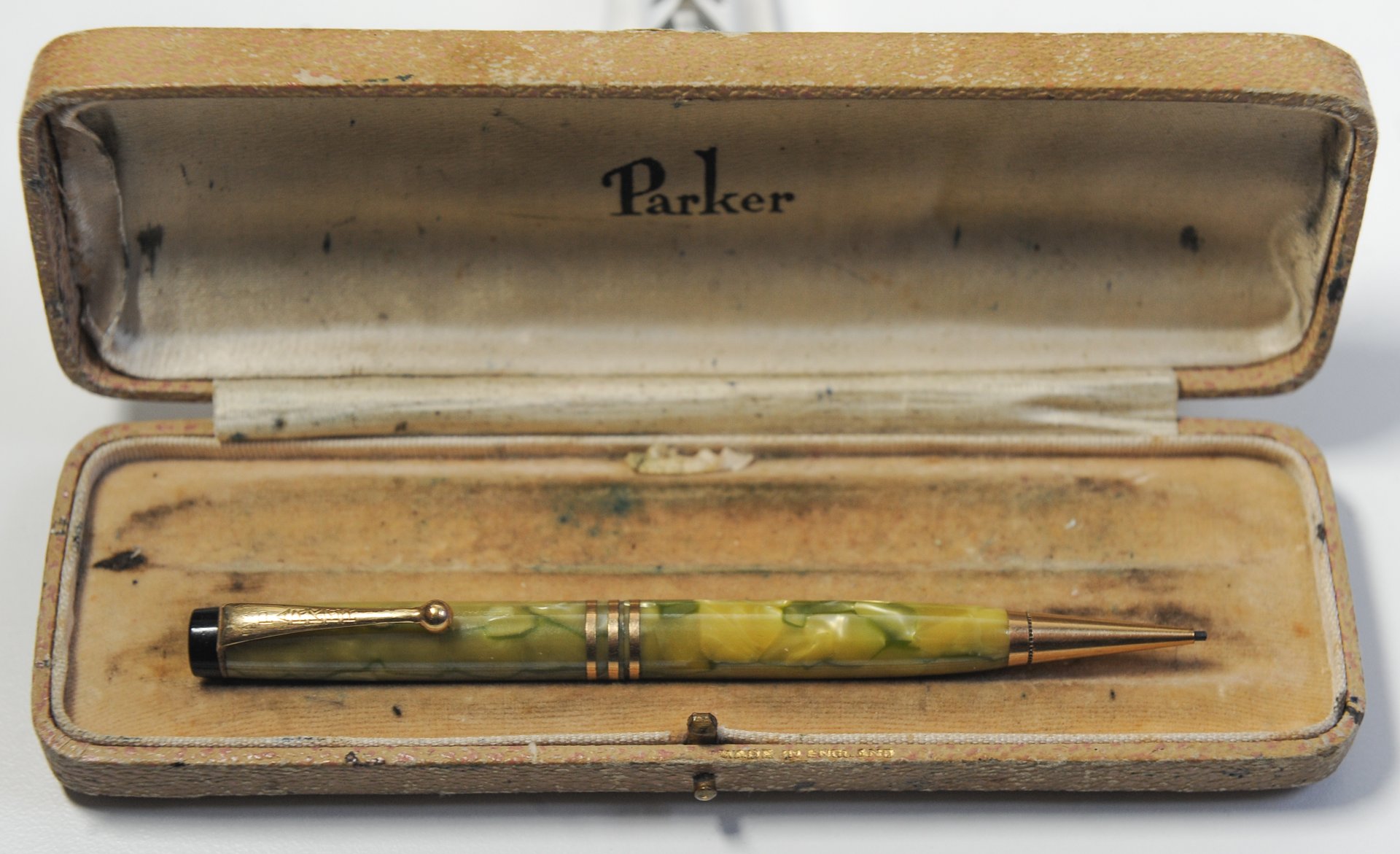Art Deco Duofold Marbleised Fountain Pen & Pencil Set in Original ...