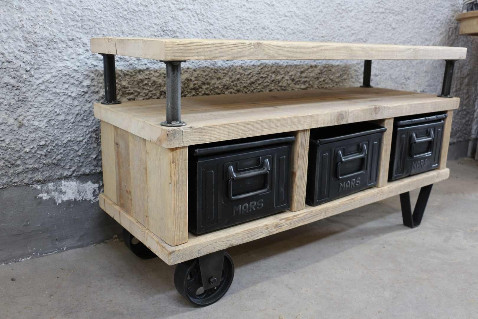 Vintage Industrial TV Table for sale at Pamono