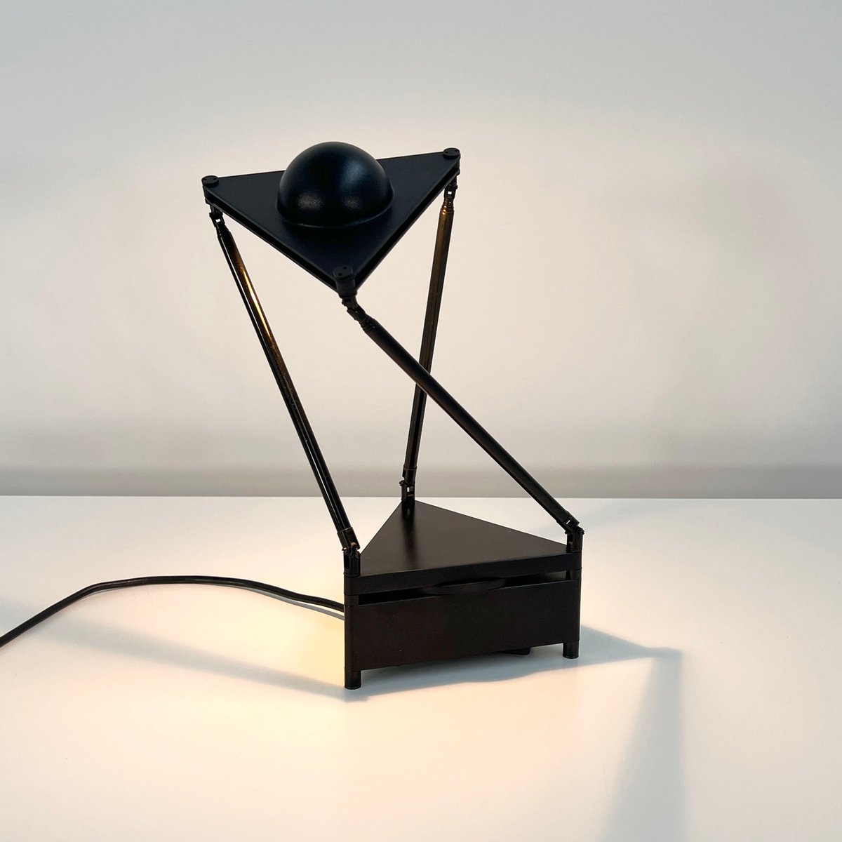 Kandido Desk Lamp by Ferdinand Alexander Porsche for Luci, 1980s for ...