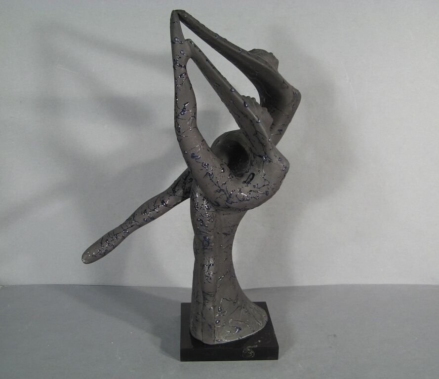 Vintage Ceramic Dancing Couple Sculpture, 1960s-1970s for sale at Pamono