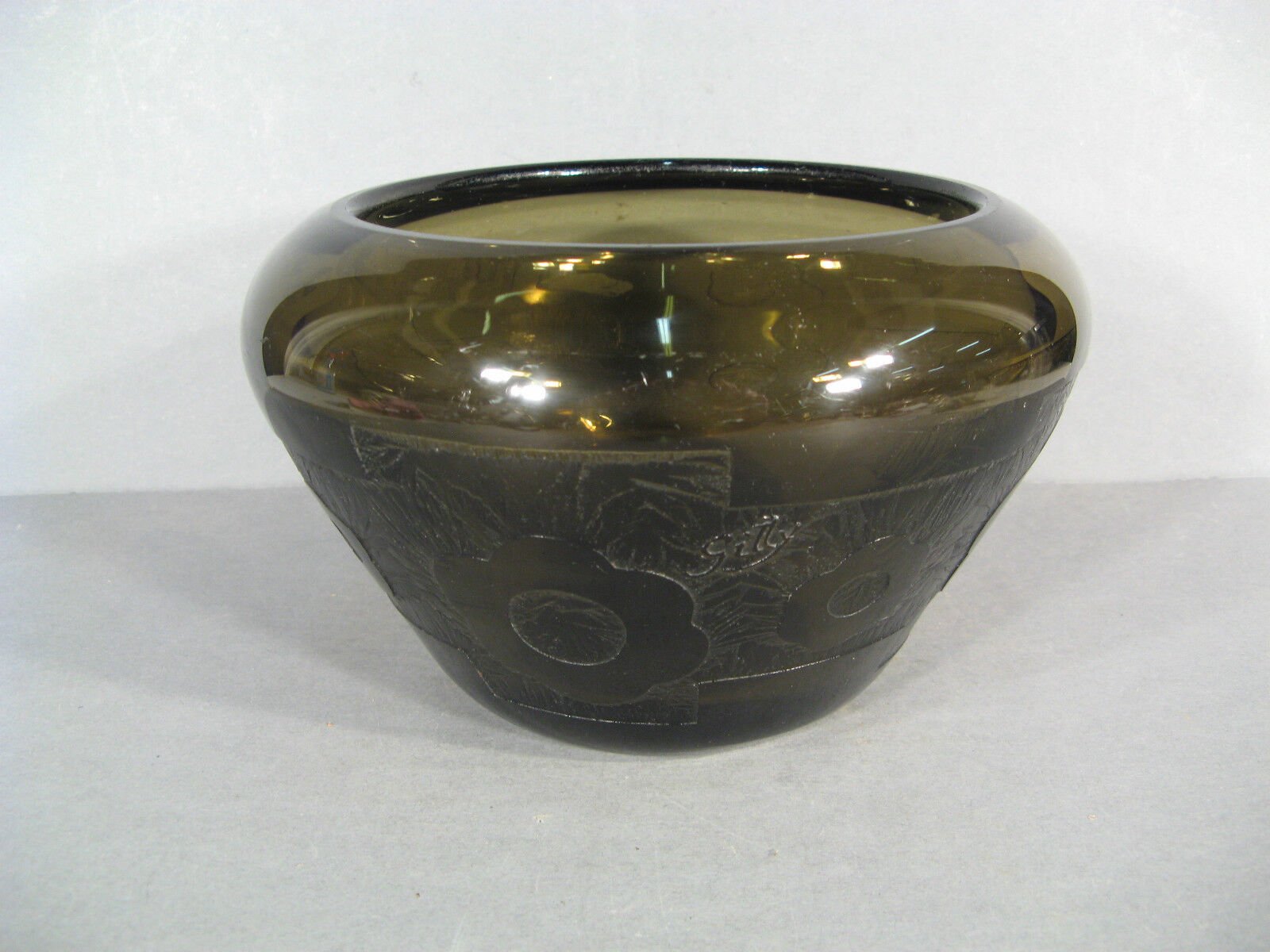 Art Deco Acid-Etched Glass Bowl from Gilly, 1930s for sale at Pamono