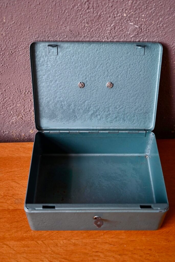 Gray Metal Case, 1930s for sale at Pamono