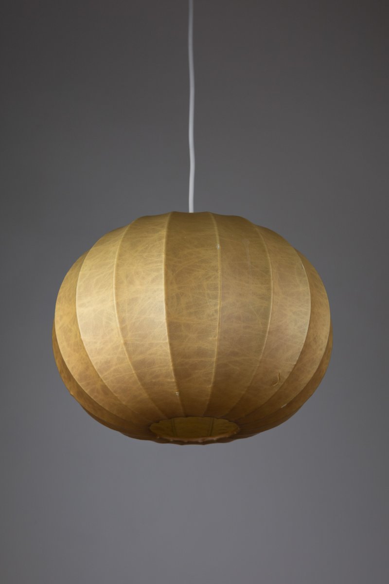 Small Mid-Century Italian Modern Cocoon Resin Lamp for sale at Pamono