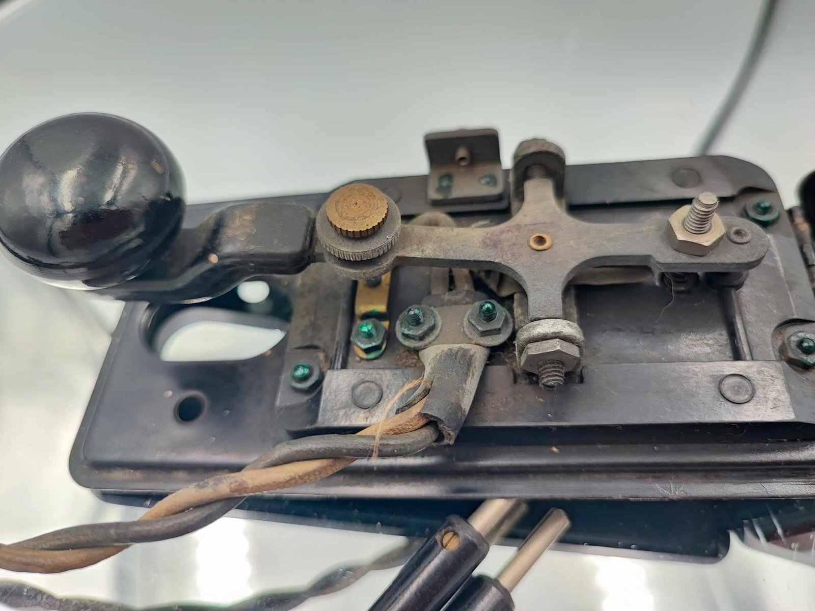 Art Deco Bakelite Key for Morse Code, 1940s for sale at Pamono