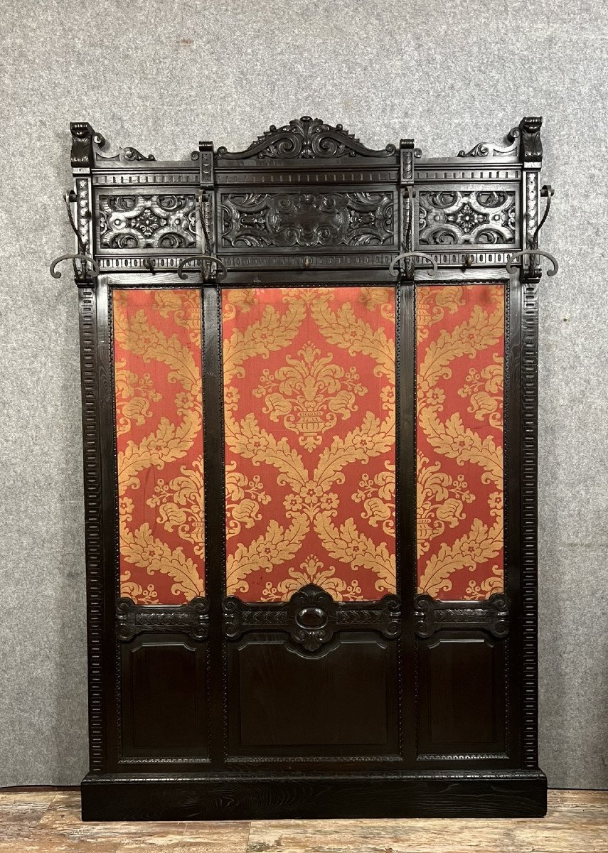 Italian Renaissance Style Coat Rack in Carved Wood, 1850 for sale at Pamono