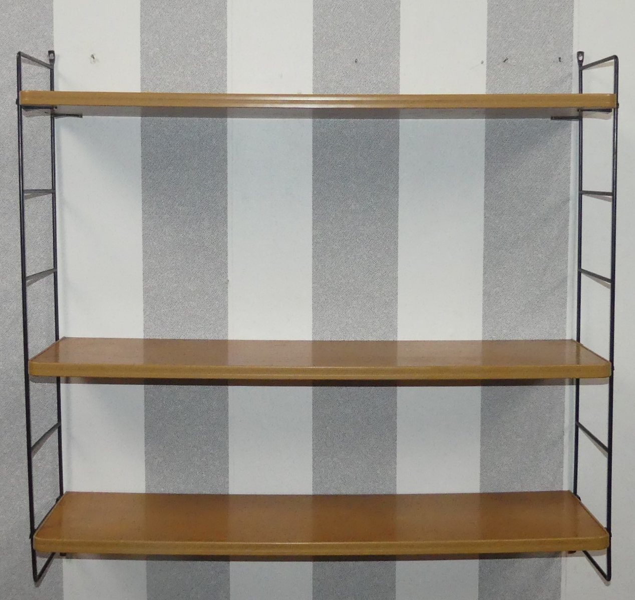 Vintage String Shelf, 1960s for sale at Pamono