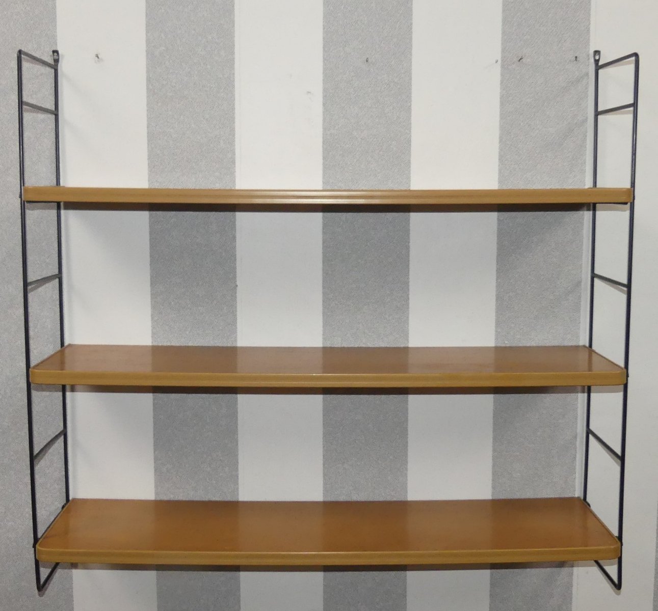 Vintage String Shelf, 1960s for sale at Pamono