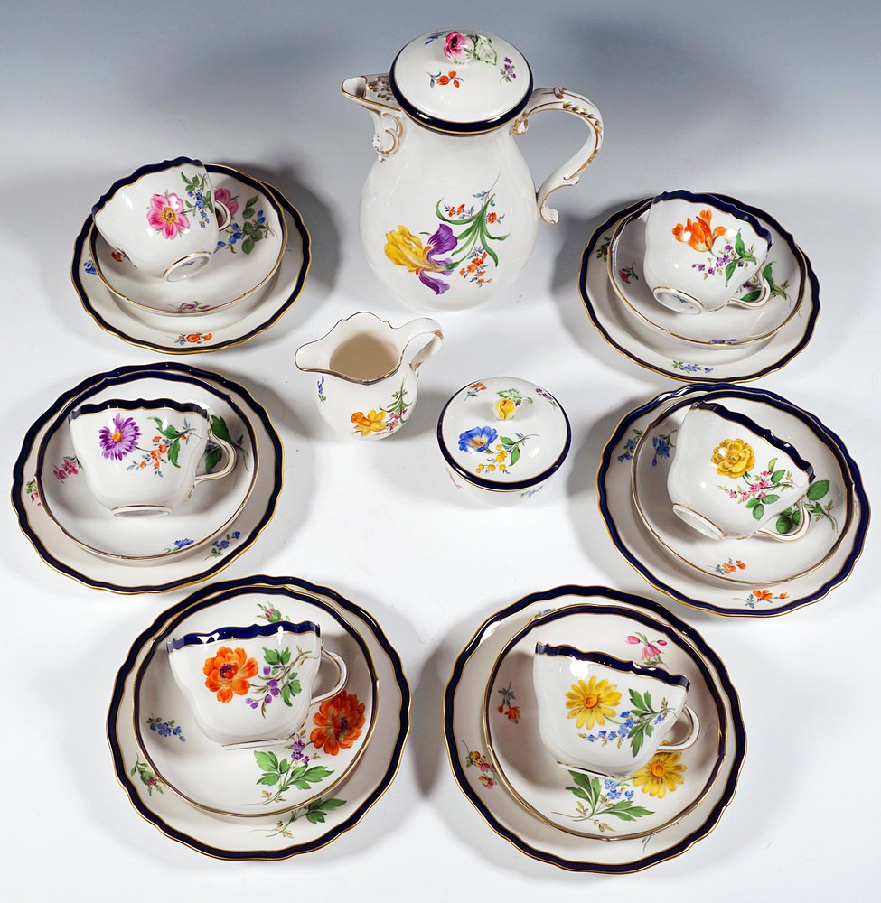 Meissen Coffee & Dessert Set, 1950s, Set of 21 for sale at Pamono