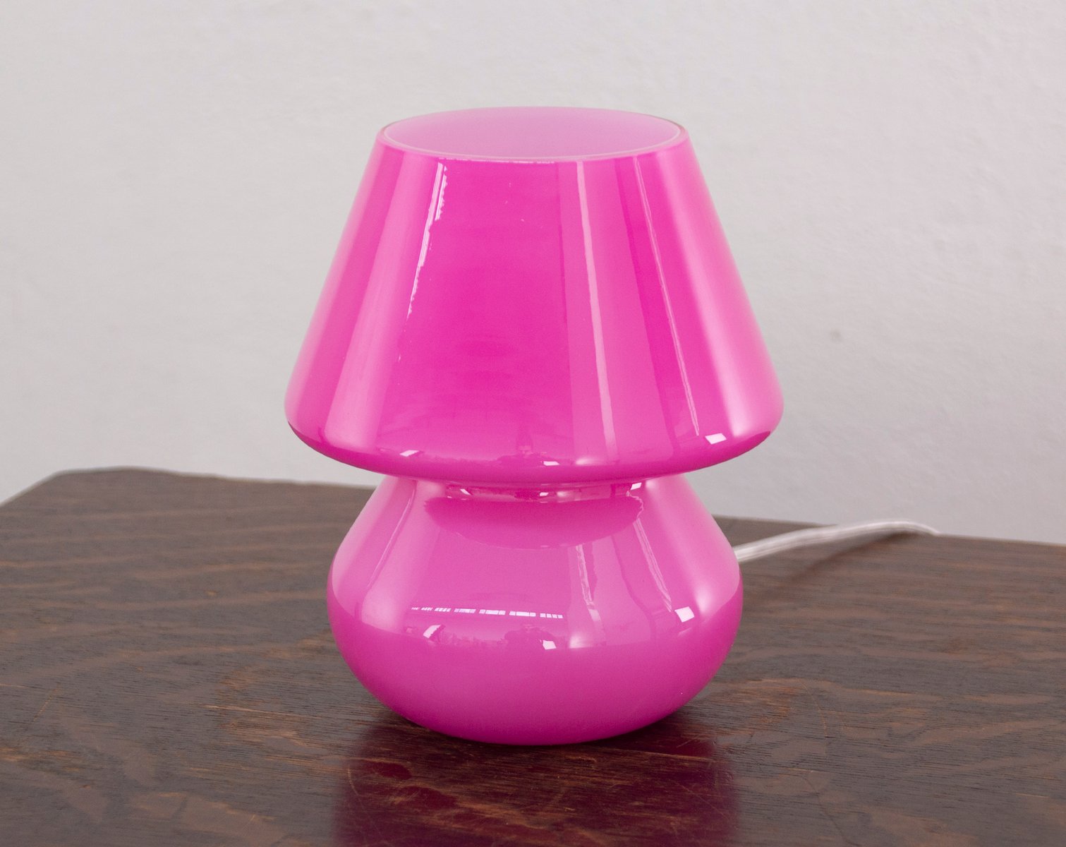 Vintage Italian Fuchsia Mushroom Table Lamp in Murano Glass for sale at ...