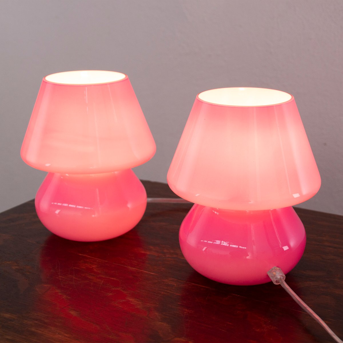 Vintage Italian Fuchsia Mushroom Table Lamp in Murano Glass for sale at ...