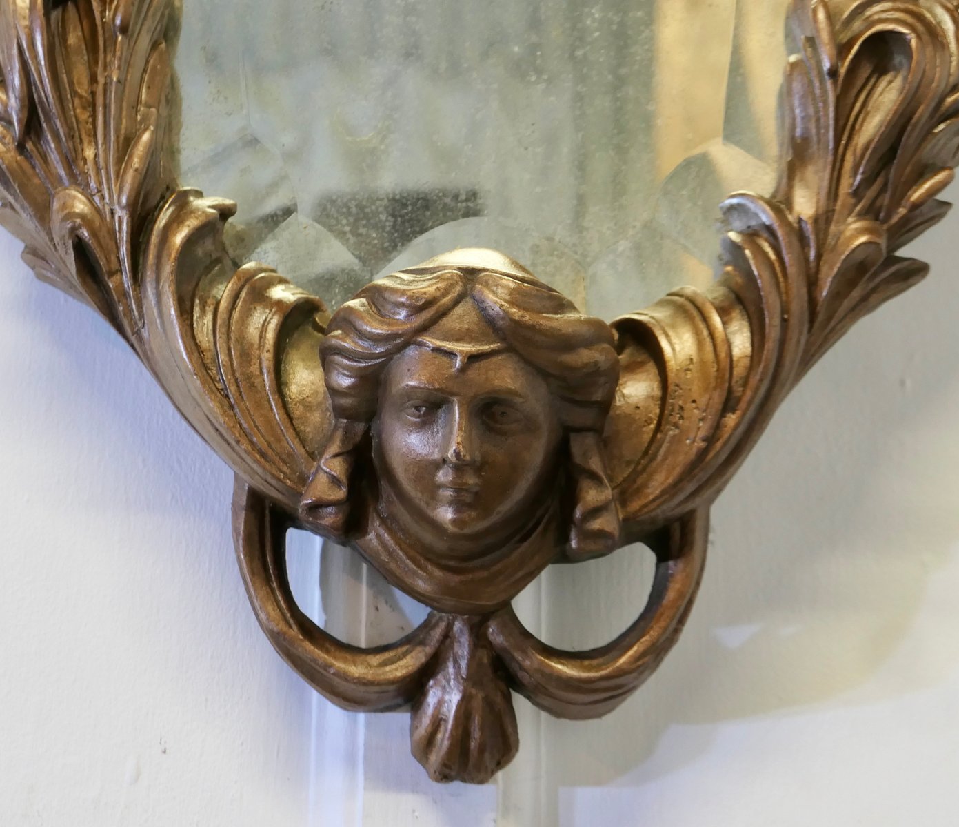 18th Century Baroque Italian Gilded Mirror for sale at Pamono