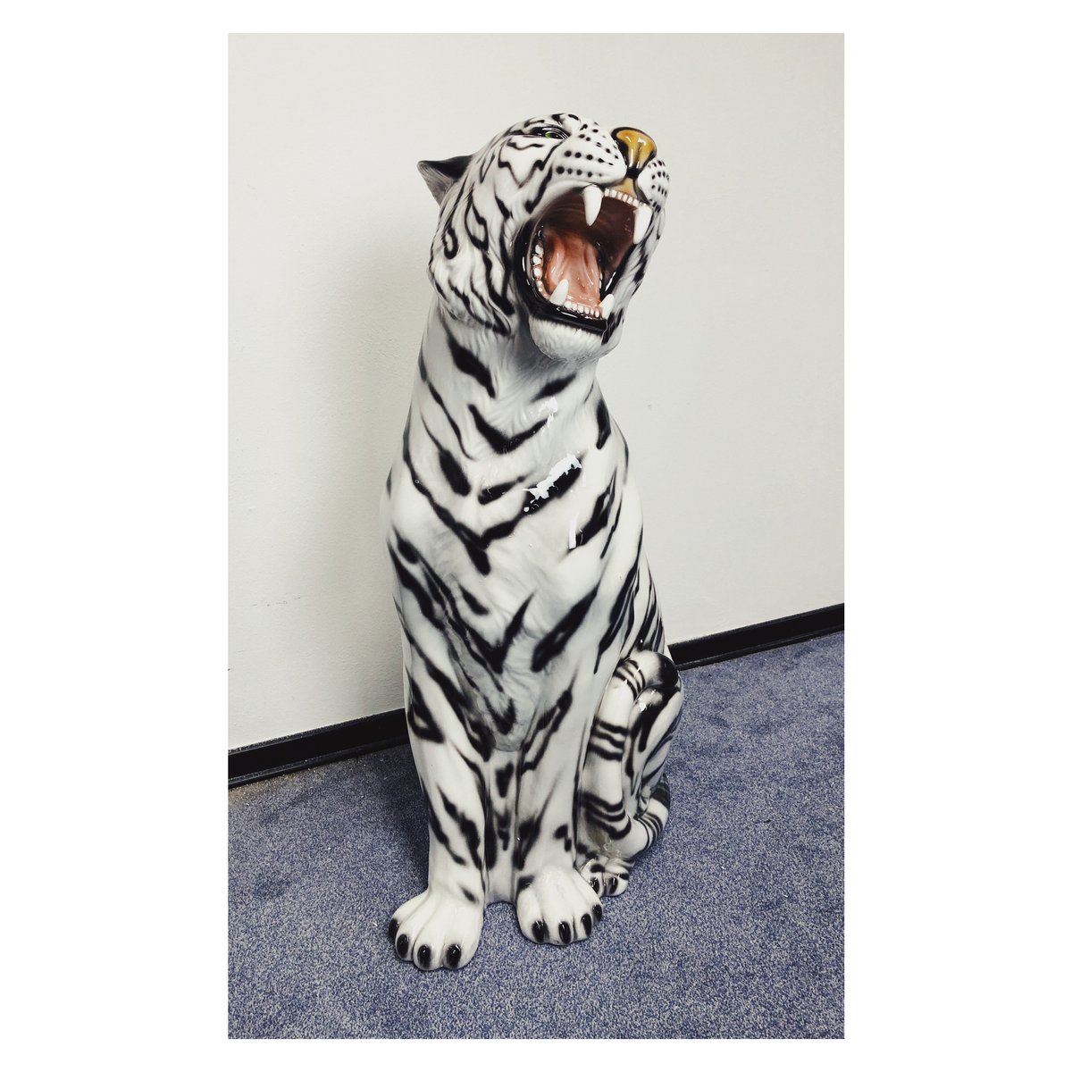 White Tiger Figurine in Ceramic by Ceramiche Boxer for sale at Pamono