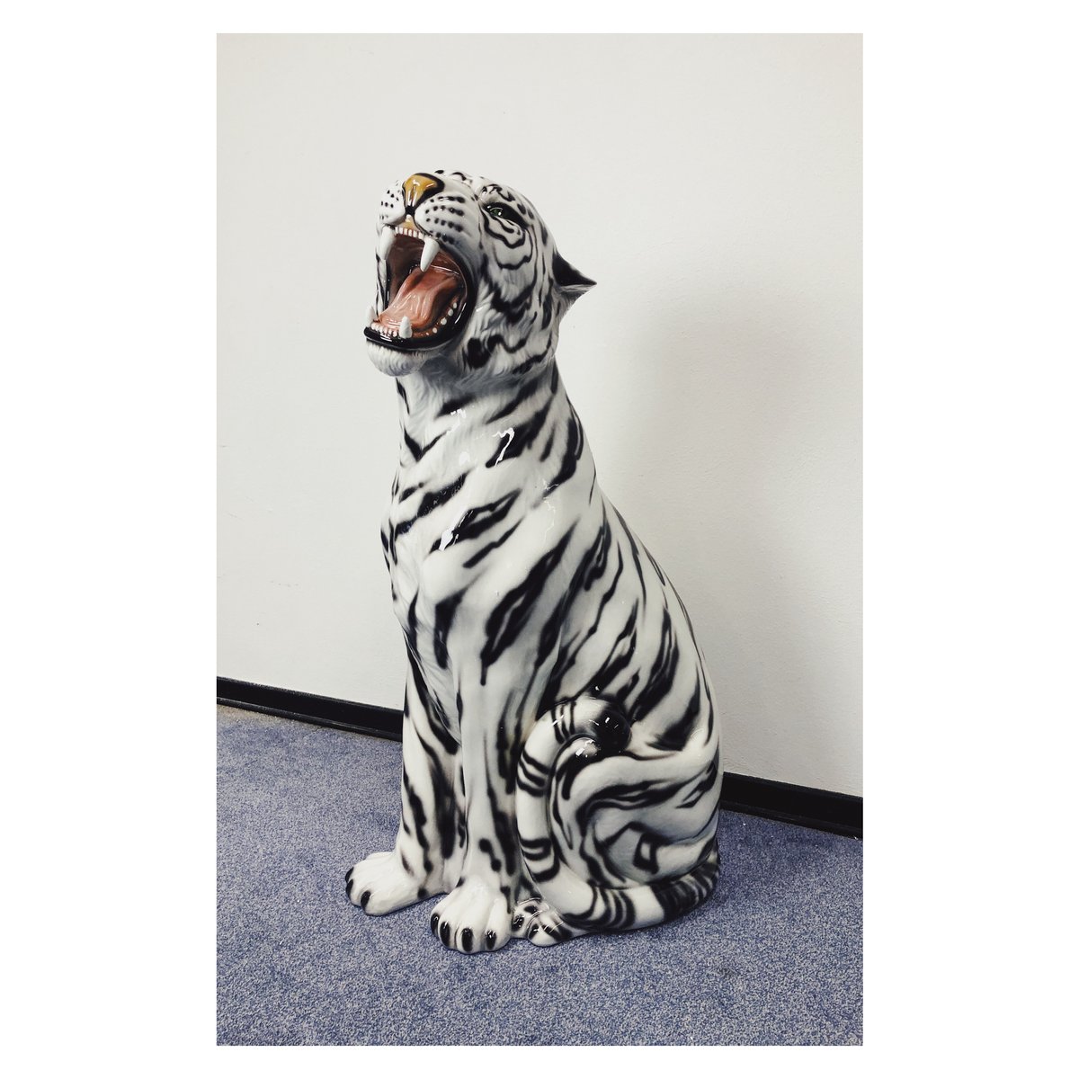 White Tiger Figurine in Ceramic by Ceramiche Boxer for sale at Pamono