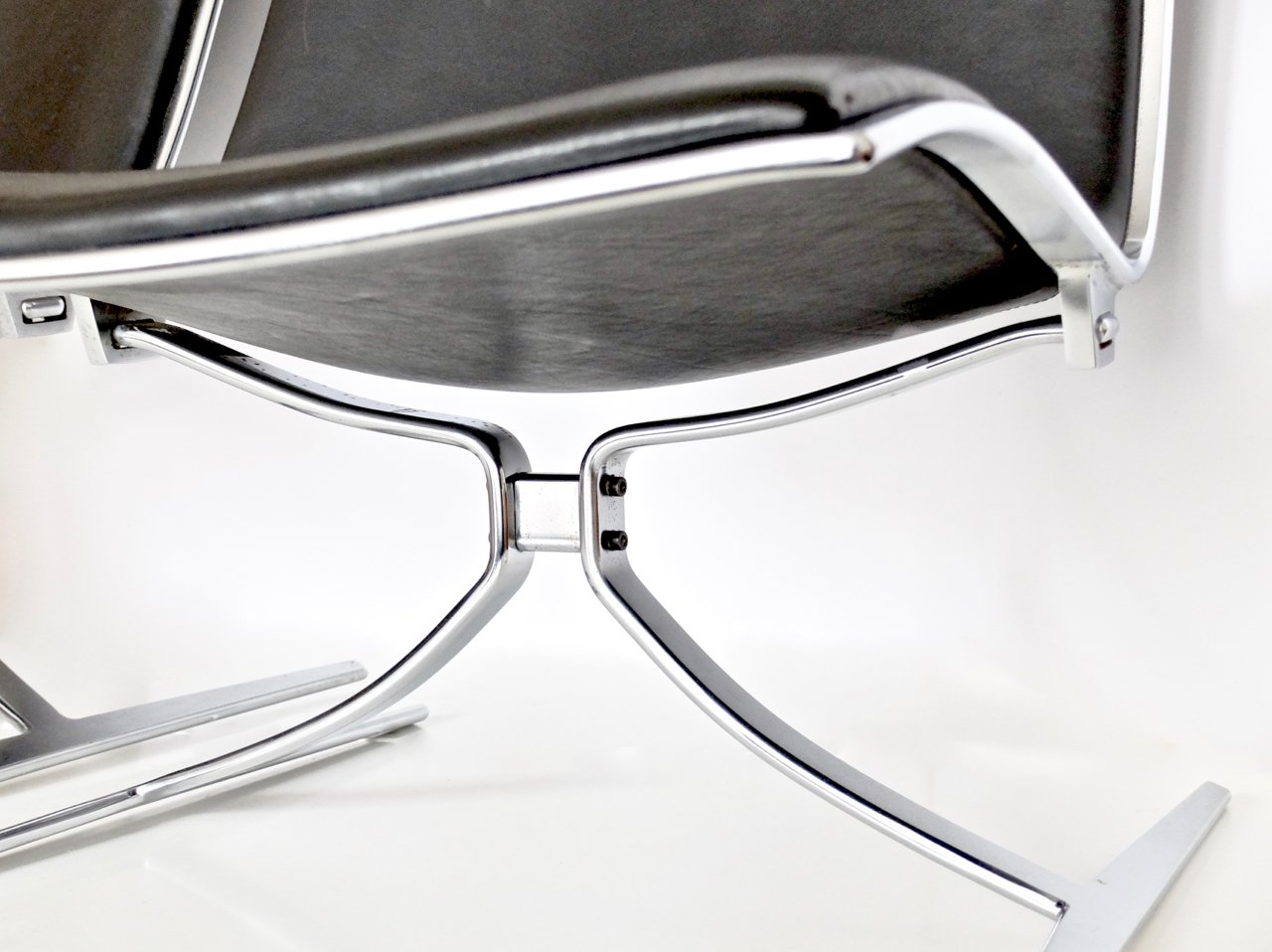 Jk 710 Skater Chairs by Jørgen Kastholm for Kill International, 1960s ...