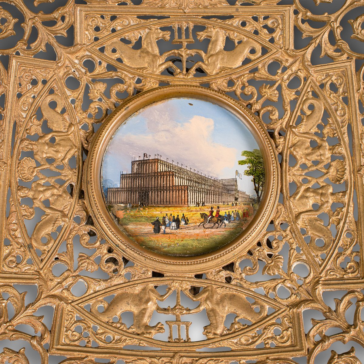 English Exhibition Gilt Metal Display Bowl for sale at Pamono