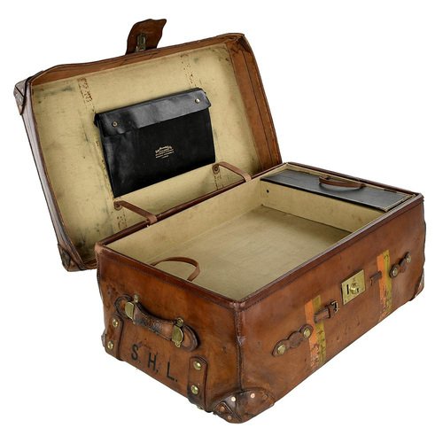 English Leather Suitcase from John Pound & Co Ltd, 1920s for sale at Pamono