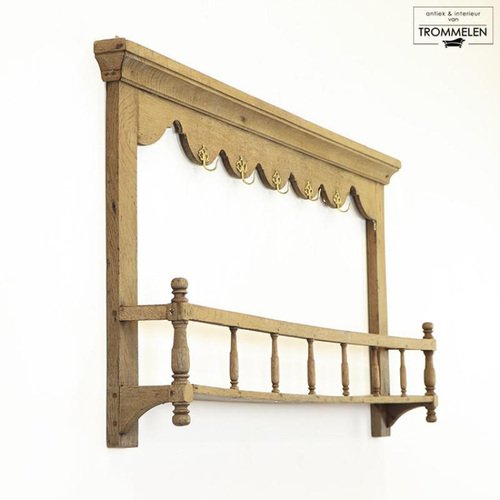 Vintage Wall Rack in Oak for sale at Pamono